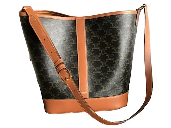 Céline CELINE medium bucket bag Cloth ref.1932866 - Joli Closet