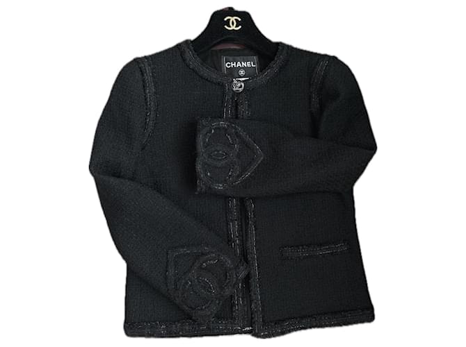 Chanel Giant CC Hearts Patches Black Tweed Jacket 36 FR ref.1940141 ...
