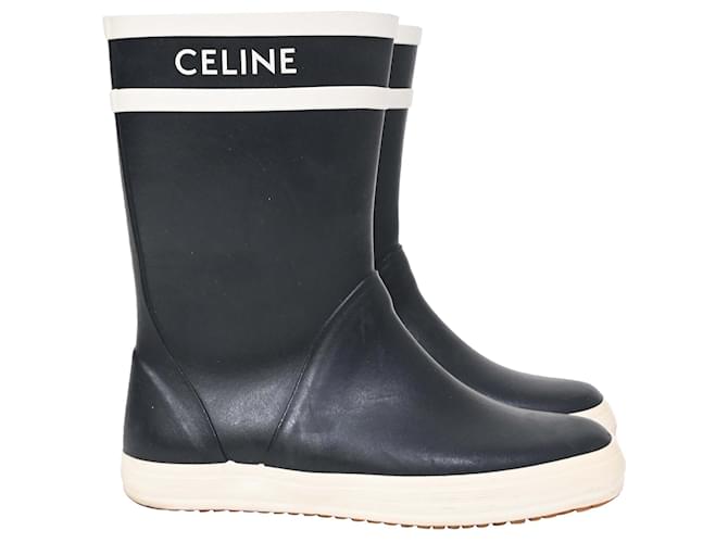 Céline Celine Logo Rain Boots in Black Rubber ref.1941900 - Joli Closet