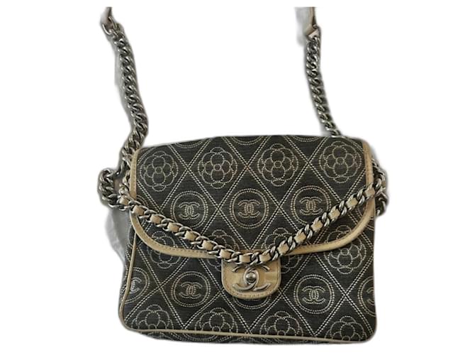 Timeless Chanel Handbags Dark grey Leather ref.1974867 - Joli Closet