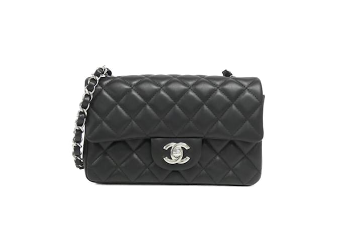 Chanel 69900 Shoulder Bag Black Leather ref.2014899 - Joli Closet