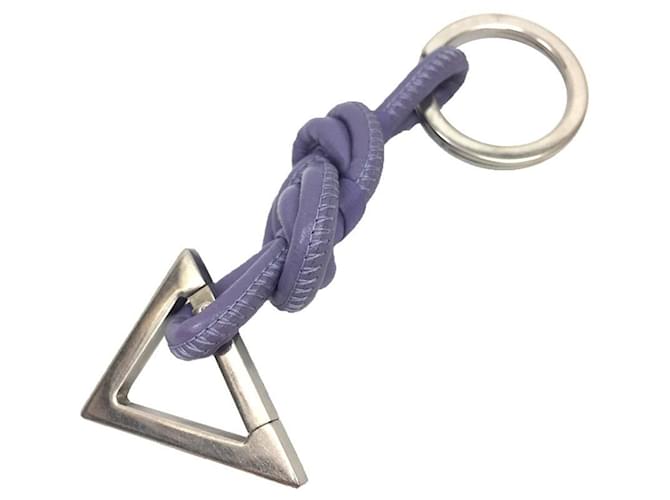 Bottega Veneta Triangle Key Ring Silvery Leather ref.2016834 - Joli Closet
