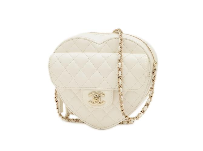 Chanel Heart Shape Chain Shoulder Bag White Leather ref.2020355 - Joli ...