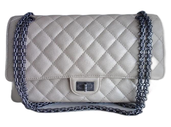 Sac Chanel 2.55 Cuir Beige ref.2024103 - Joli Closet