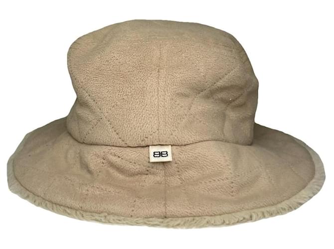 Balenciaga Beige Wool Hat ref.2033177 - Joli Closet