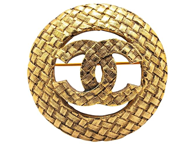 Chanel Coco Mark Golden Gold-plated ref.2040700 - Joli Closet