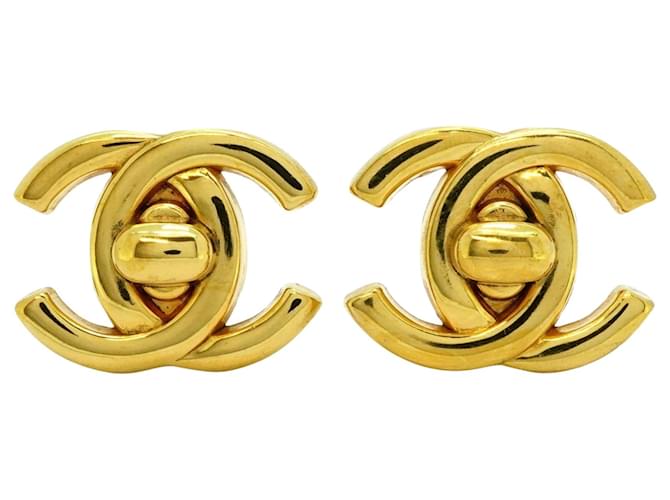 Chanel Coco Mark Golden Gold-plated ref.2141153 - Joli Closet