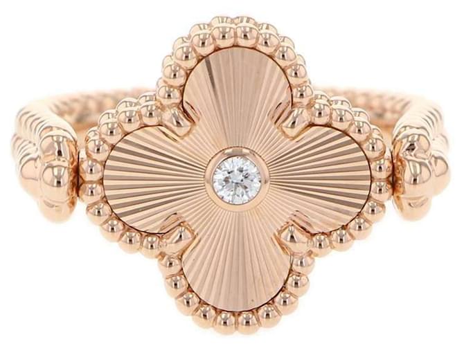 Van Cleef & Arpels Alhambra Reversible Carnelian Diamond Ring Pink gold ...