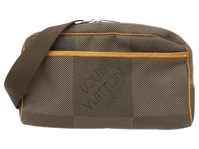 Louis Vuitton Damier Geant Acrobat Sling Bag ref.2216039 - Joli Closet