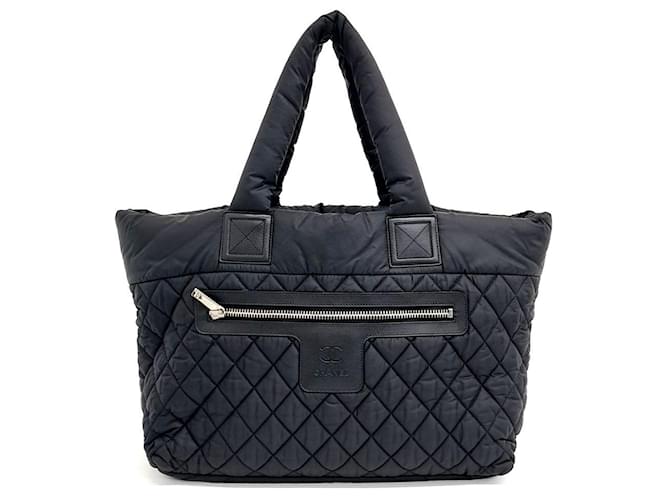 Chanel Cocoon Bag Black Nylon ref.2340615 - Joli Closet