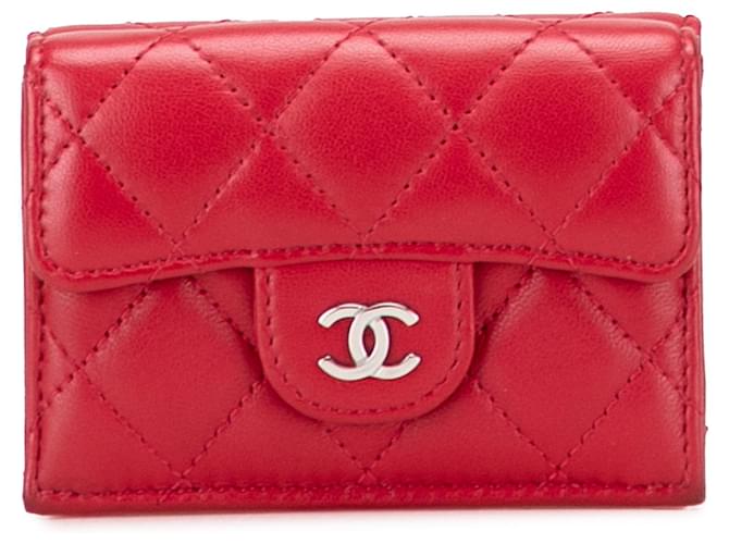 Chanel Red CC Quilted Lambskin Trifold Wallet Leather ref.2429597 ...