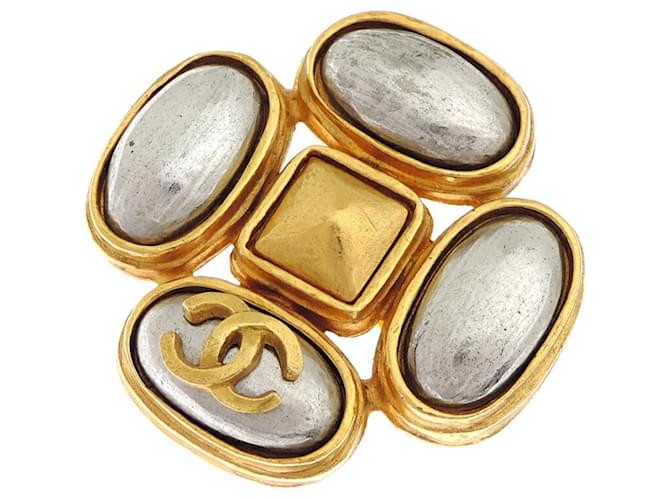 Chanel Coco Mark Stone Women's Brooch Silvery Golden Metal ref.2464688 ...