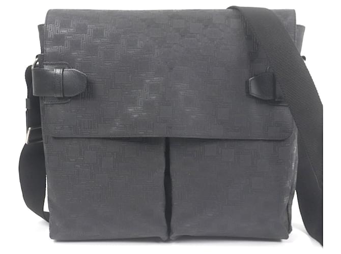 Alfred Dunhill Sac à épaule en PVC D-eight de Dunhill Plastique Noir ...