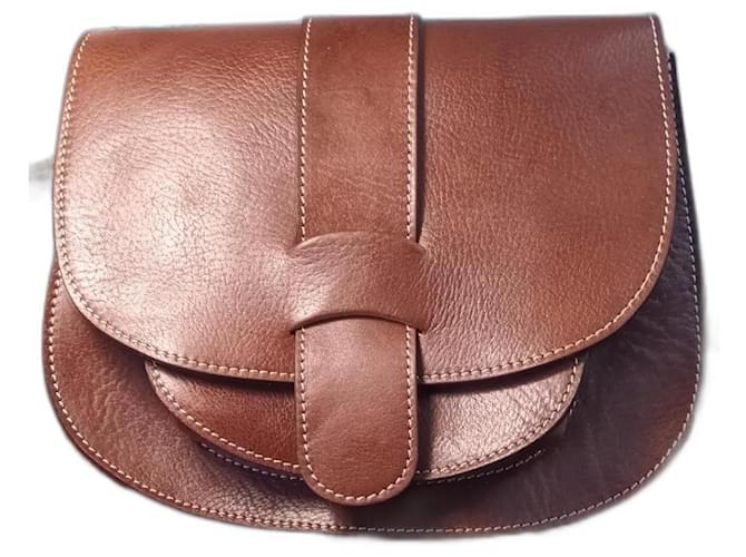 Autre Marque Handbags Brown Leather ref.2504919 - Joli Closet