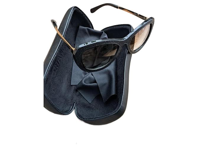 Limited Chanel Sunglasses - ultra chic & elegant with stingray leather ...