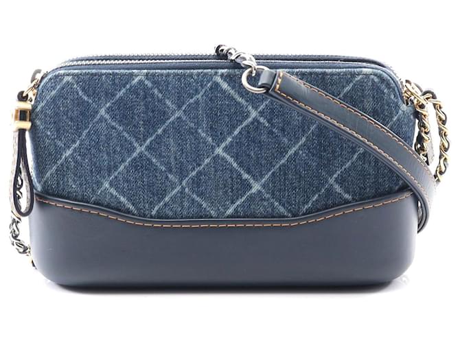 Sac à épaule en denim et cuir Gabrielle de Chanel Jean Bleu ref.2581301 ...