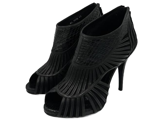 Dior Heels Black Leather ref.2580355 - Joli Closet