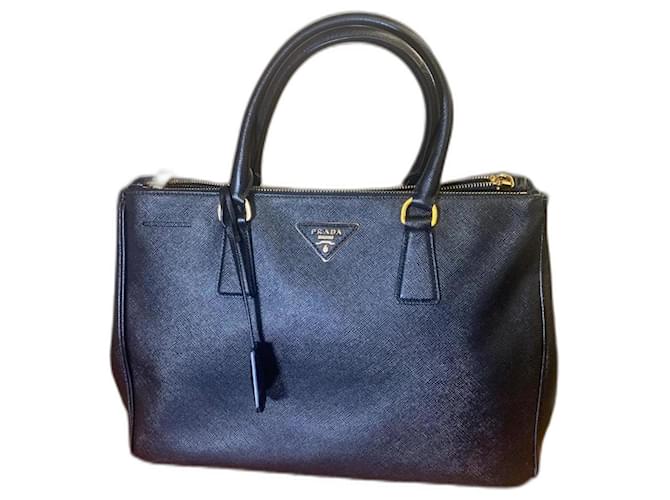 Prada Gallery Black Leather ref.2617962 - Joli Closet