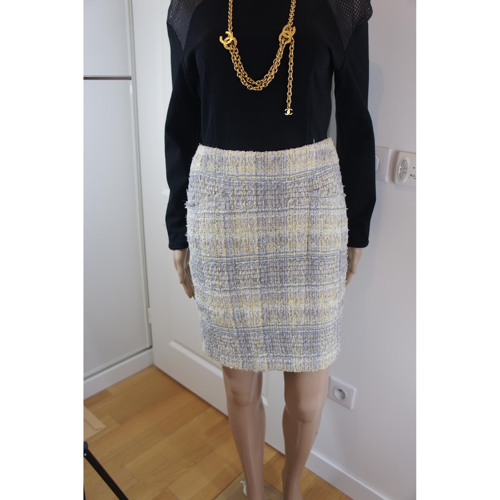 Chanel Jupe tweed Laine Multicolore ref.14151 - Joli Closet