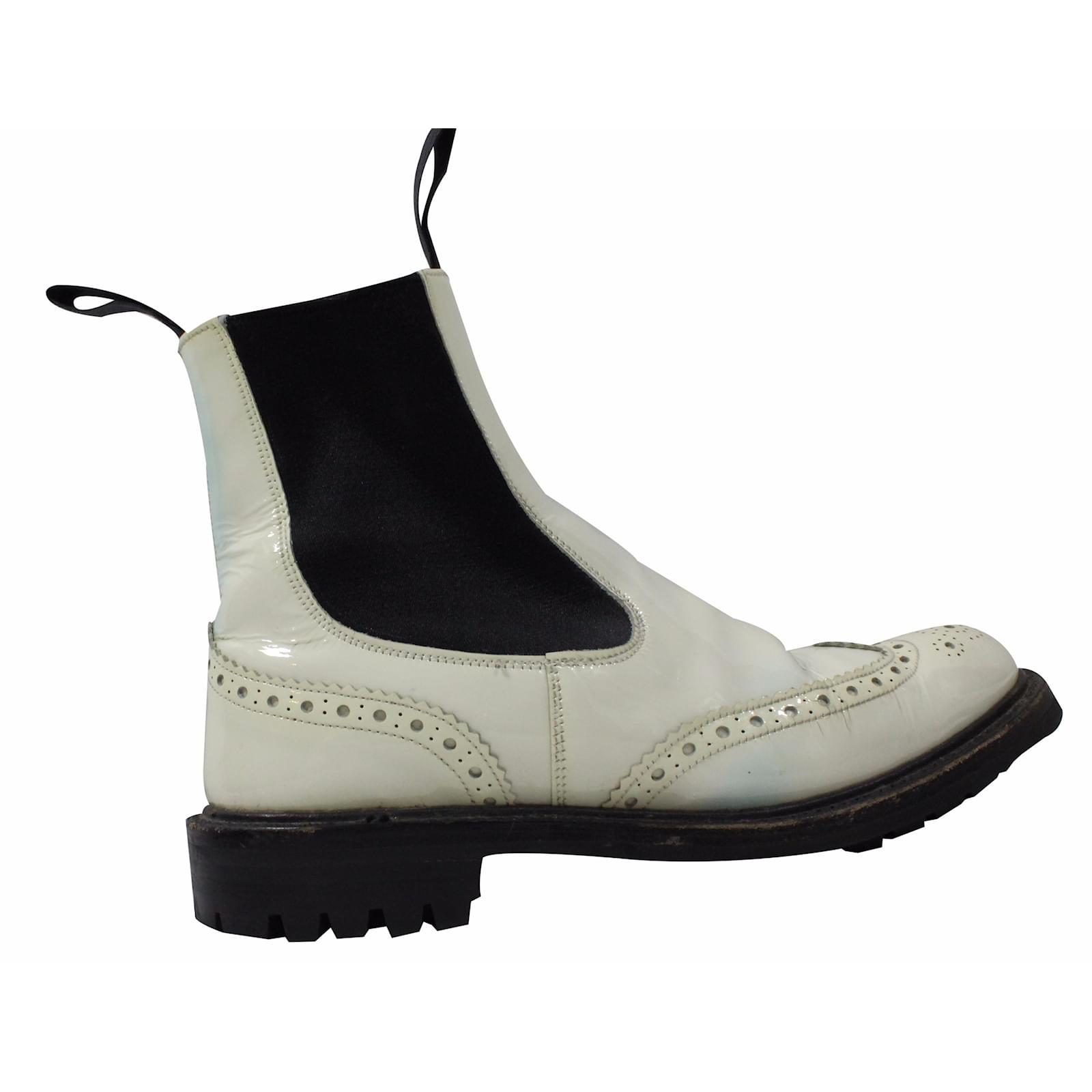 Trickers Ankle Boots Eggshell Patent leather ref.22042 - Joli Closet
