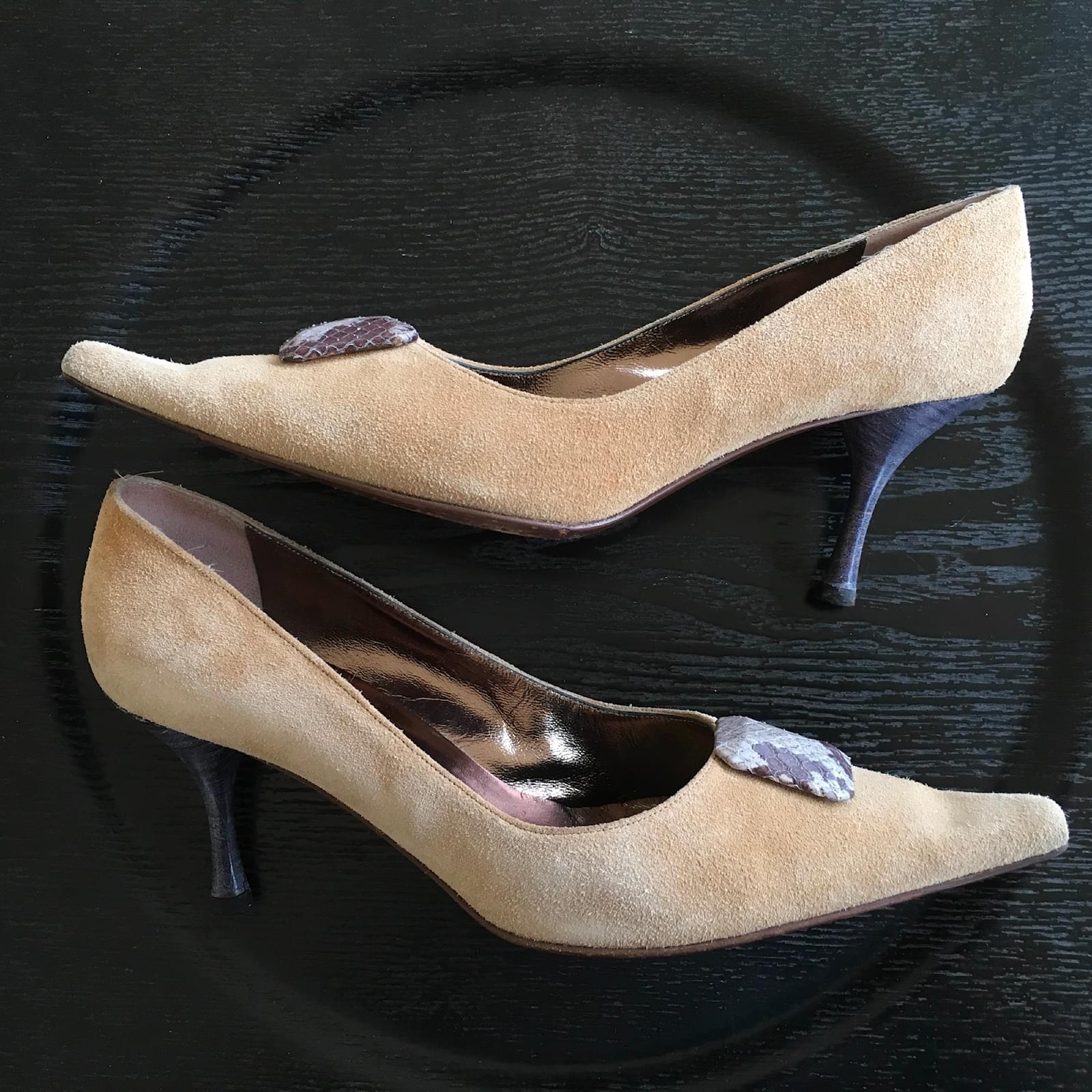 Escada Heels Beige Deerskin ref.26756 - Joli Closet