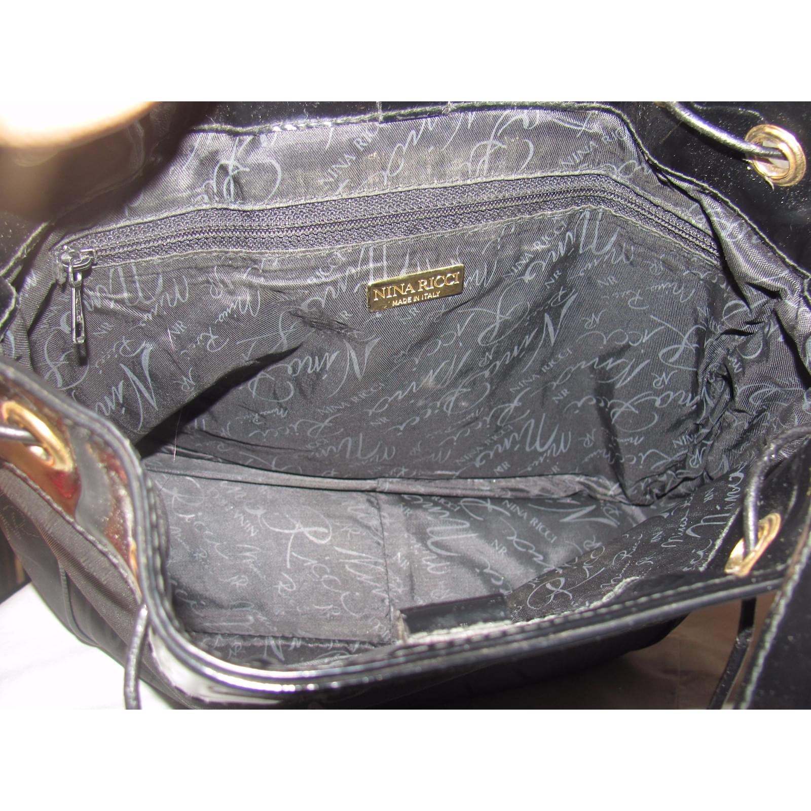 Nina Ricci Handbag Black Leather ref.28218 - Joli Closet