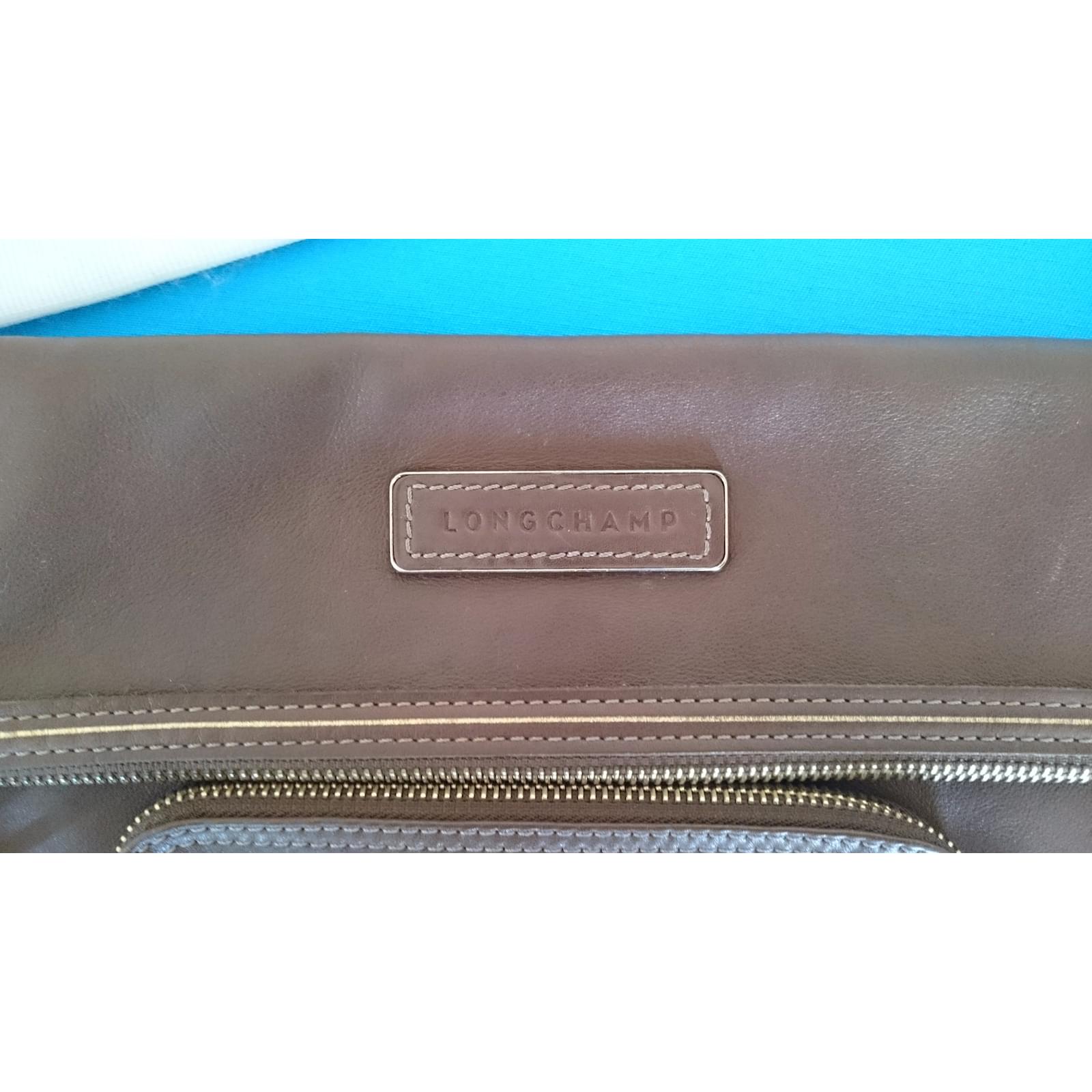Longchamp Clutch bag Taupe Leather ref.30601 - Joli Closet