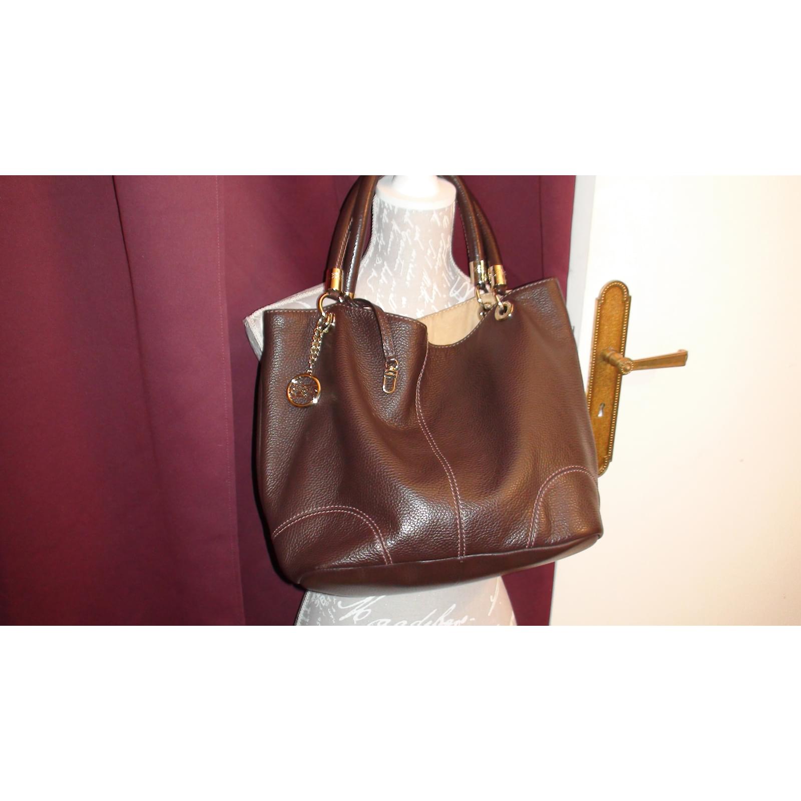Lancel Handbag Brown Leather ref.34905 - Joli Closet
