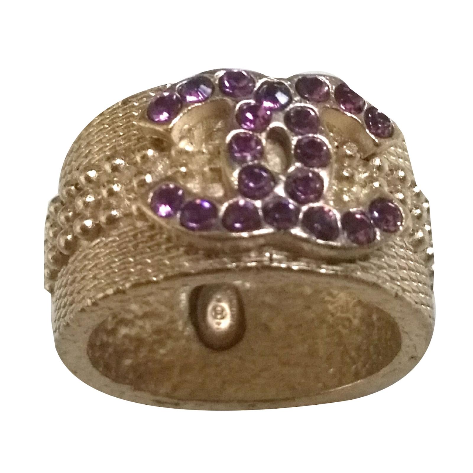 Chanel Ring Golden Metal ref.37683 - Joli Closet