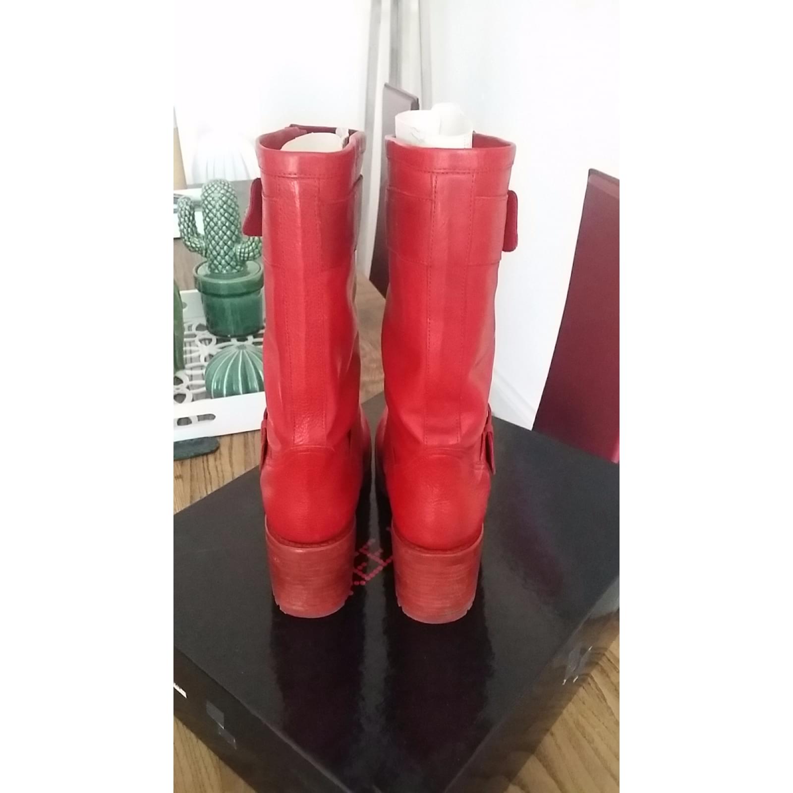 Free Lance Bottes Cuir Rouge ref.37703 - Joli Closet