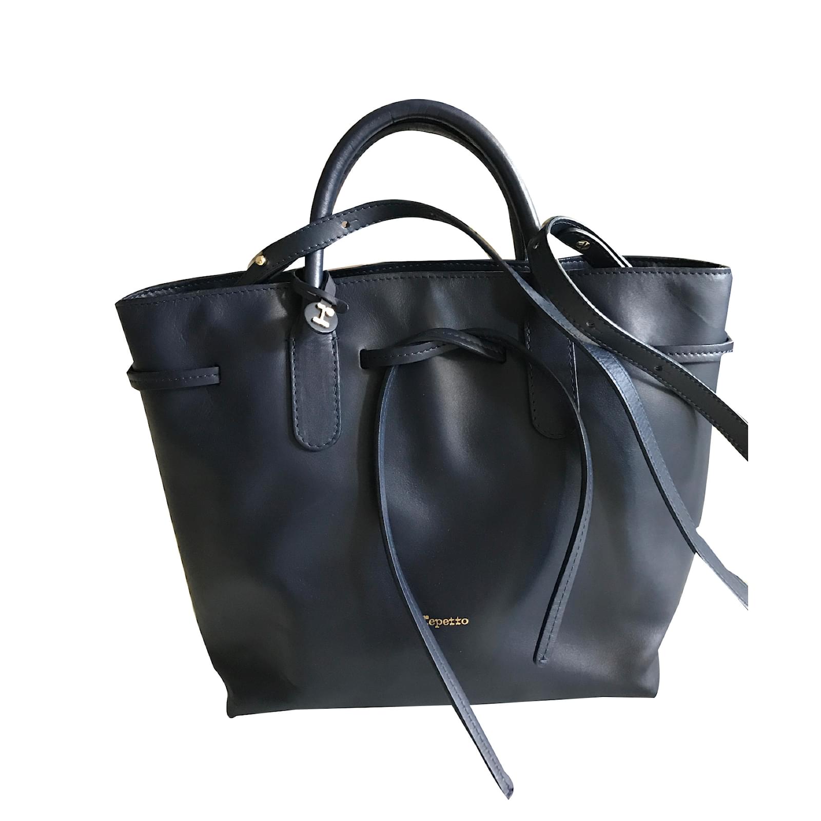 Repetto Sac à main Cuir Bleu Marine ref.44800 - Joli Closet