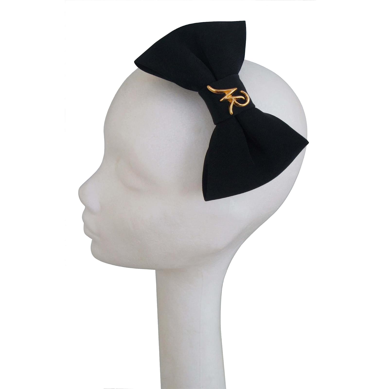 Nina Ricci Hair accessories Black Cloth ref.45000 - Joli Closet