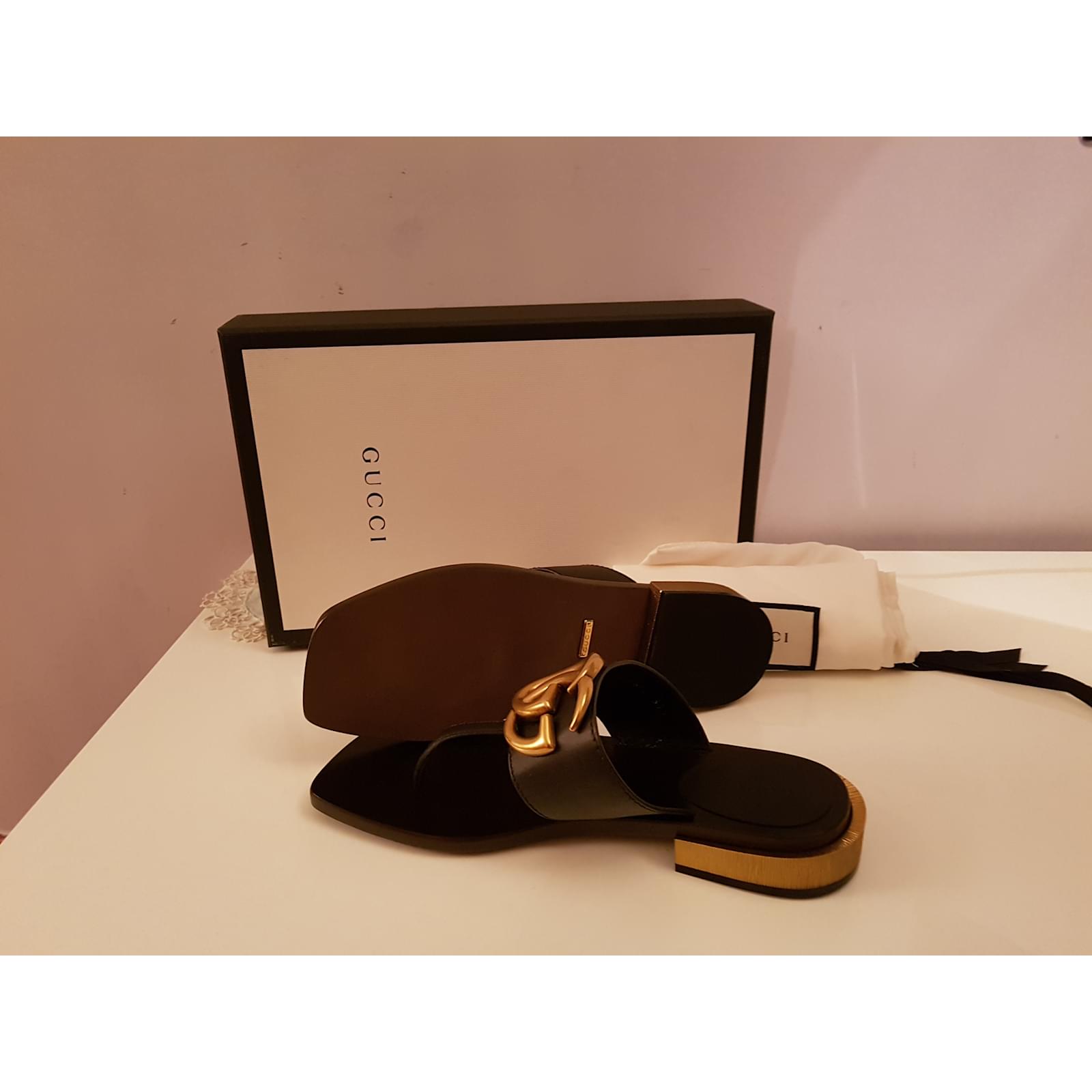 Gucci Sandales Cuir Noir ref.61400 - Joli Closet