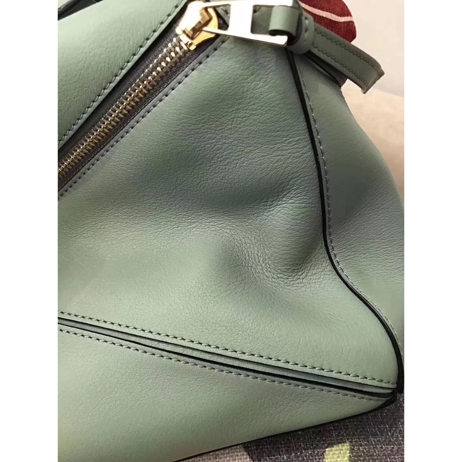Loewe Sac Puzzle Cuir Vert ref.68566 - Joli Closet