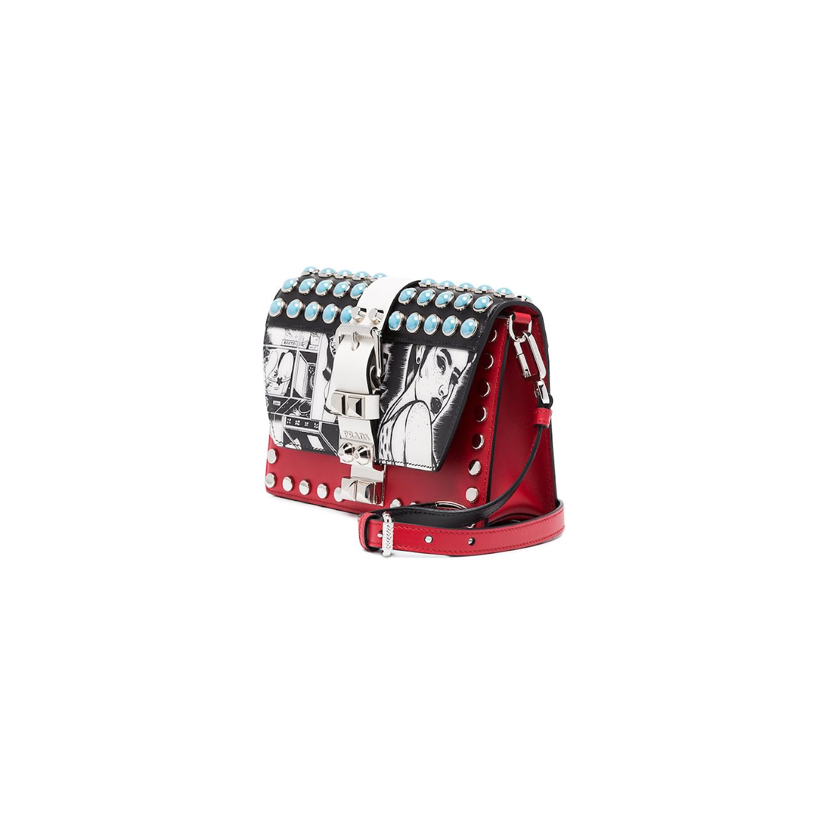 Prada Red Cartoon Leather Ref71332 Joli Closet