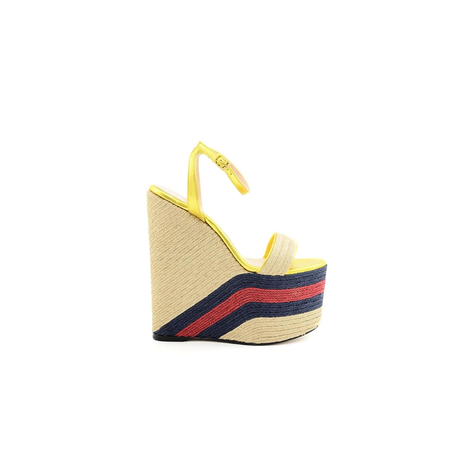 Gucci Mules compensées ref.77048 - Joli Closet