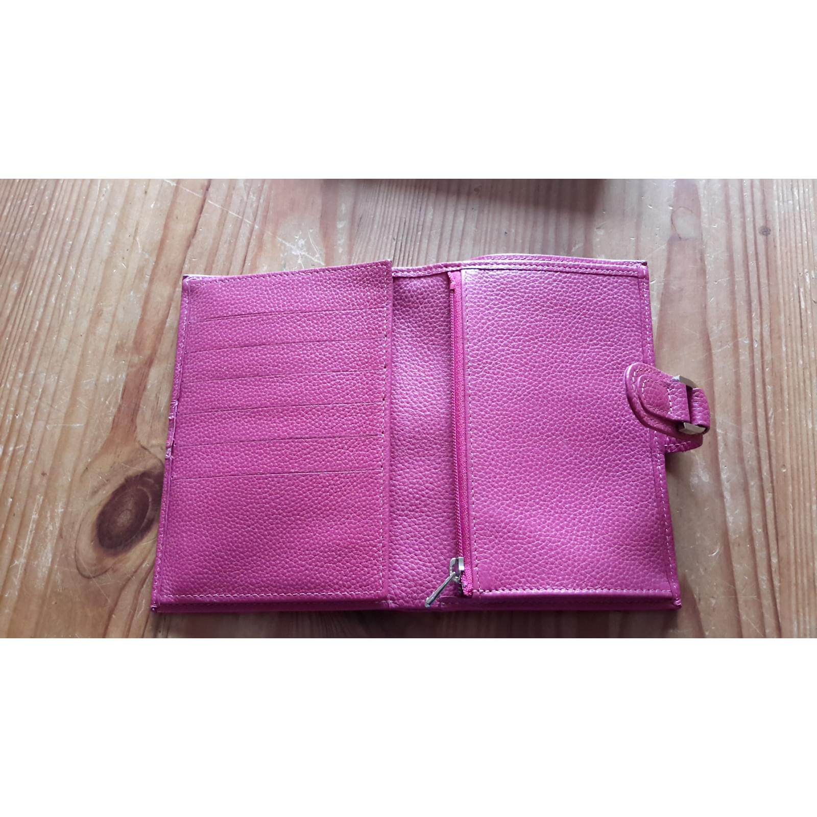 Longchamp wallets Pink Leather ref.78677 - Joli Closet