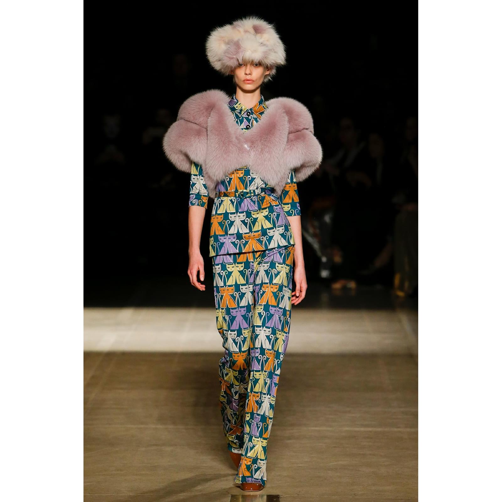 Miu Miu Tops Multiple colors Viscose ref.84378 - Joli Closet