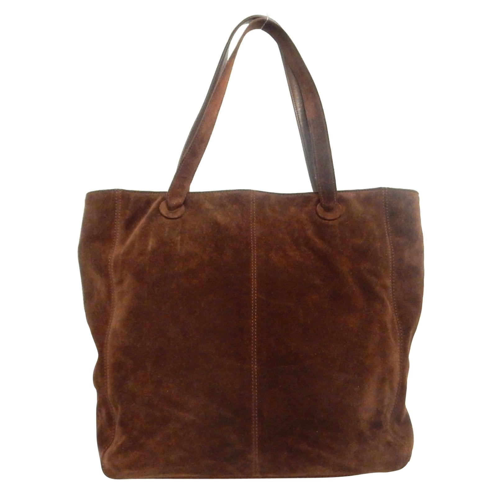 Chanel Sac cabas en daim Suede Marron ref.86923 - Joli Closet