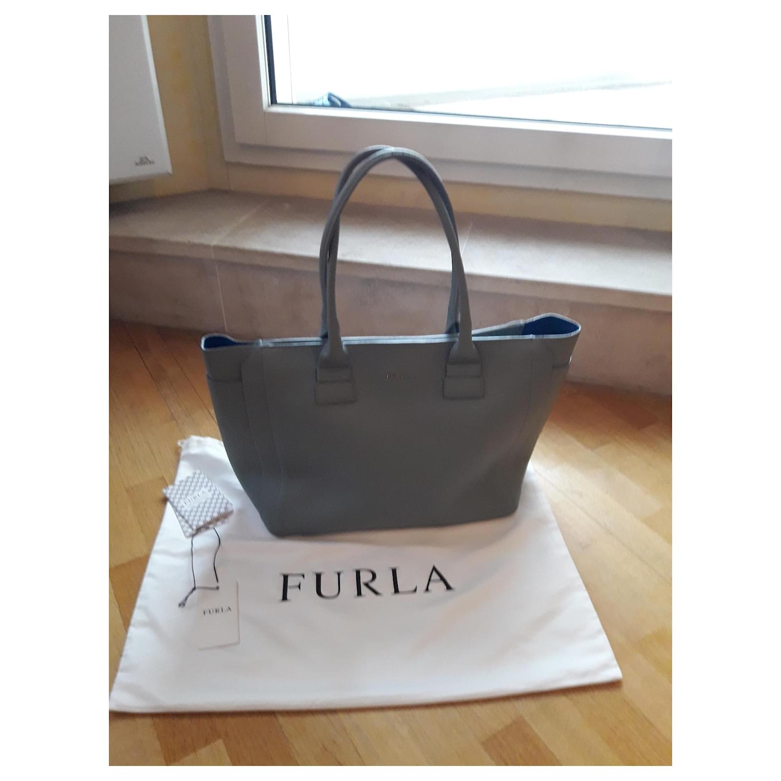 Furla Sacs à main Cuir Bleu clair ref.111900 - Joli Closet