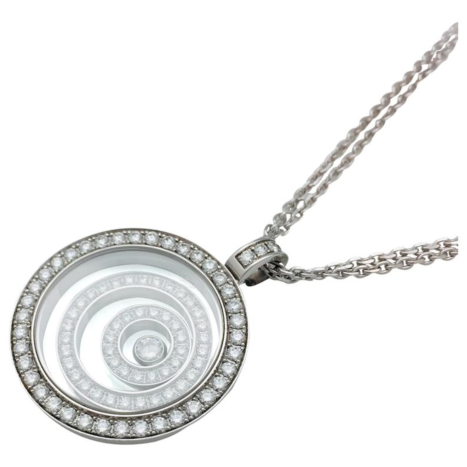 Chaîne et pendentif Chopard "Happy Spirit" en or blanc, diamants ref ...