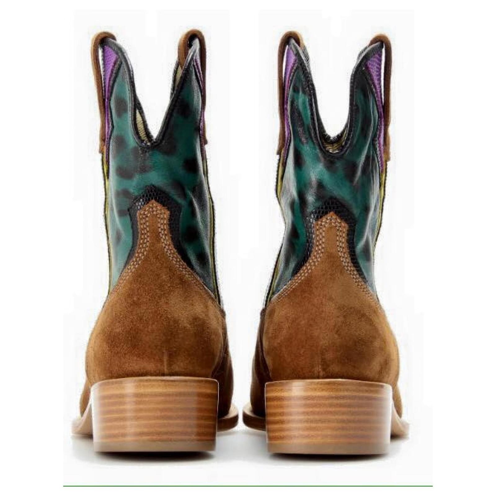 Etro Boots Multiple colors Suede Leather ref.113583 - Joli Closet