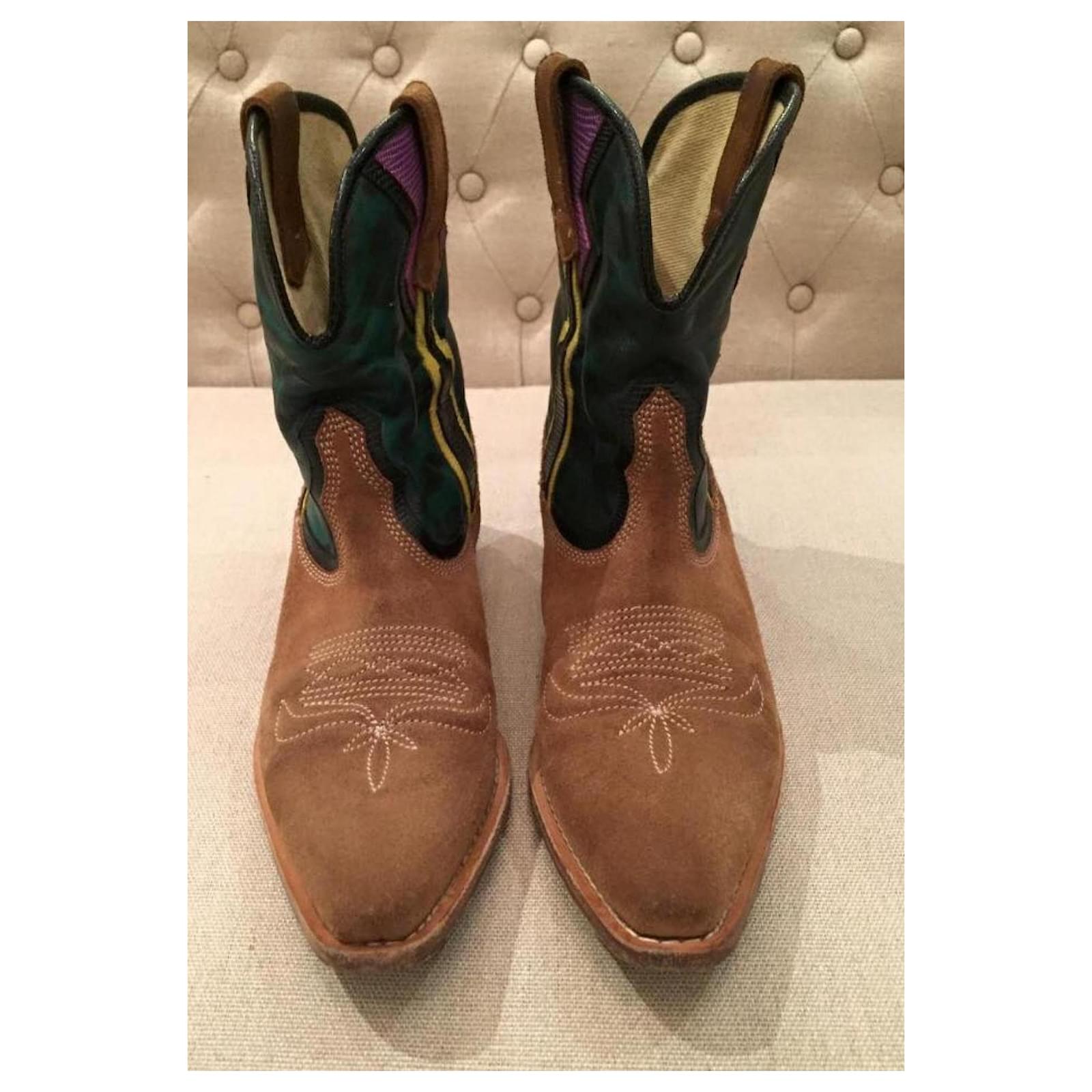 Etro Boots Multiple colors Suede Leather ref.113583 - Joli Closet