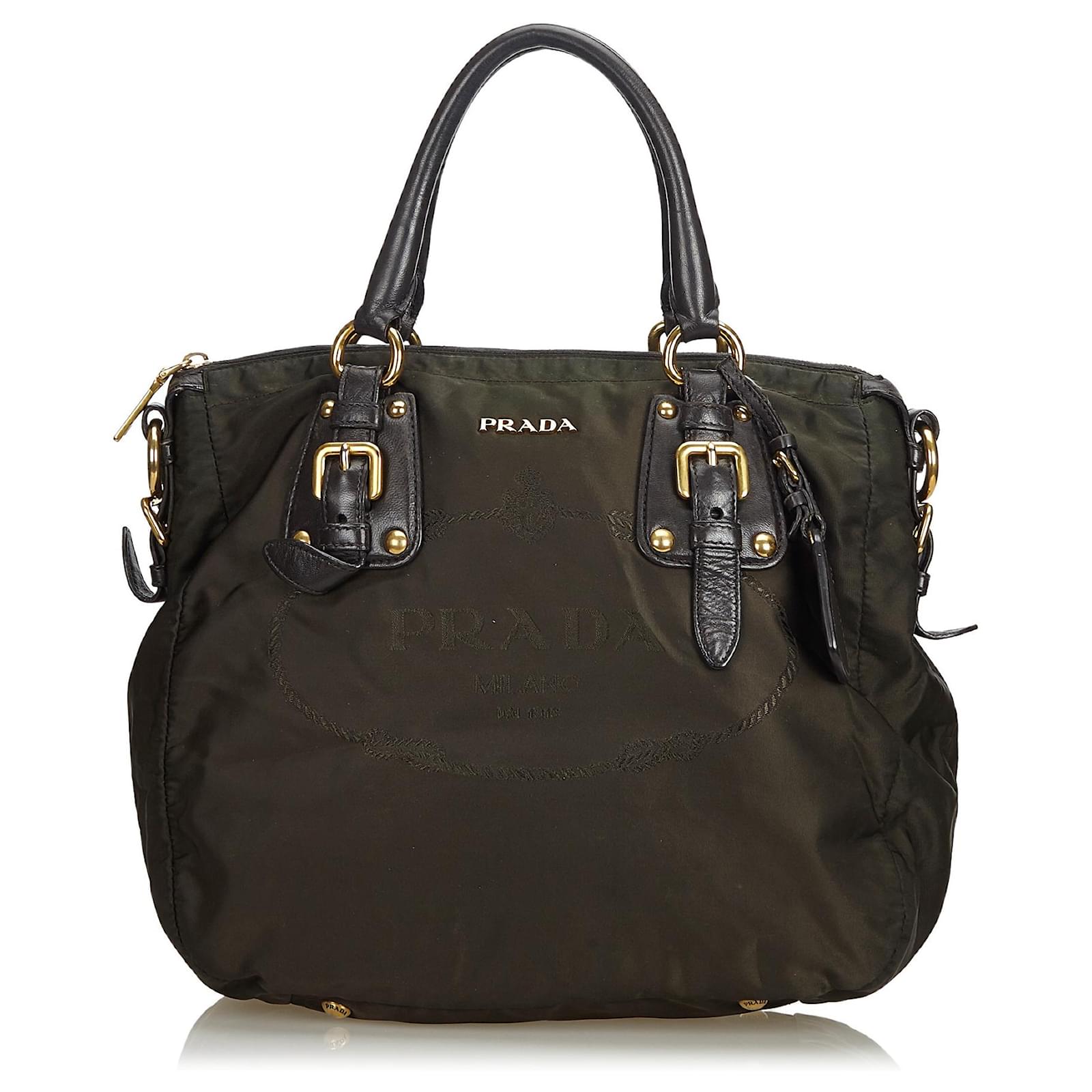 Sac à main Prada en nylon noir Cuir Tissu ref.120734 - Joli Closet