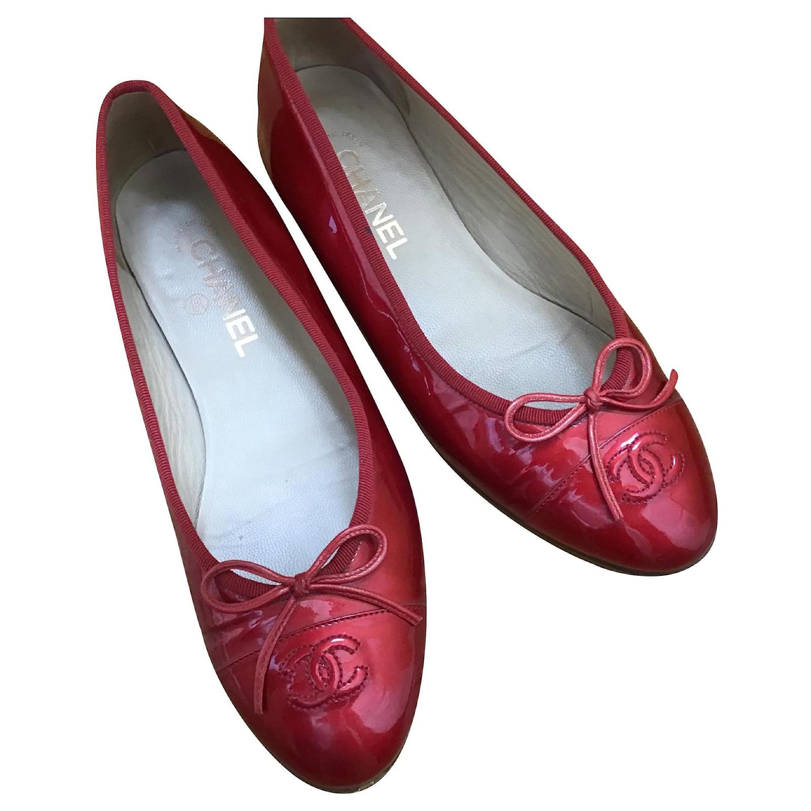 Chanel Ballerines Cuir vernis Rouge ref.122094 - Joli Closet