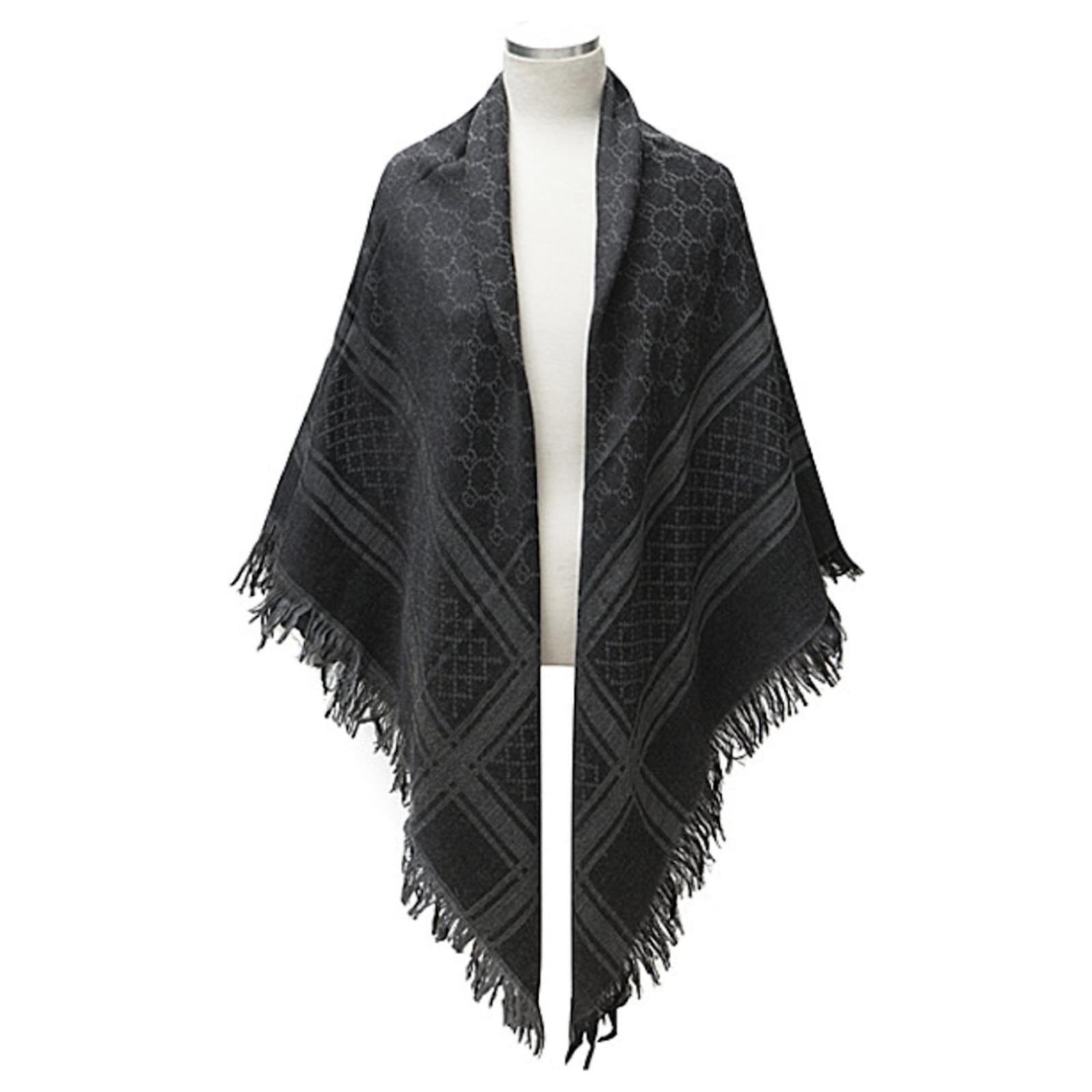 gucci, new gray and black wool and silk stole Grey ref.125431 - Joli Closet