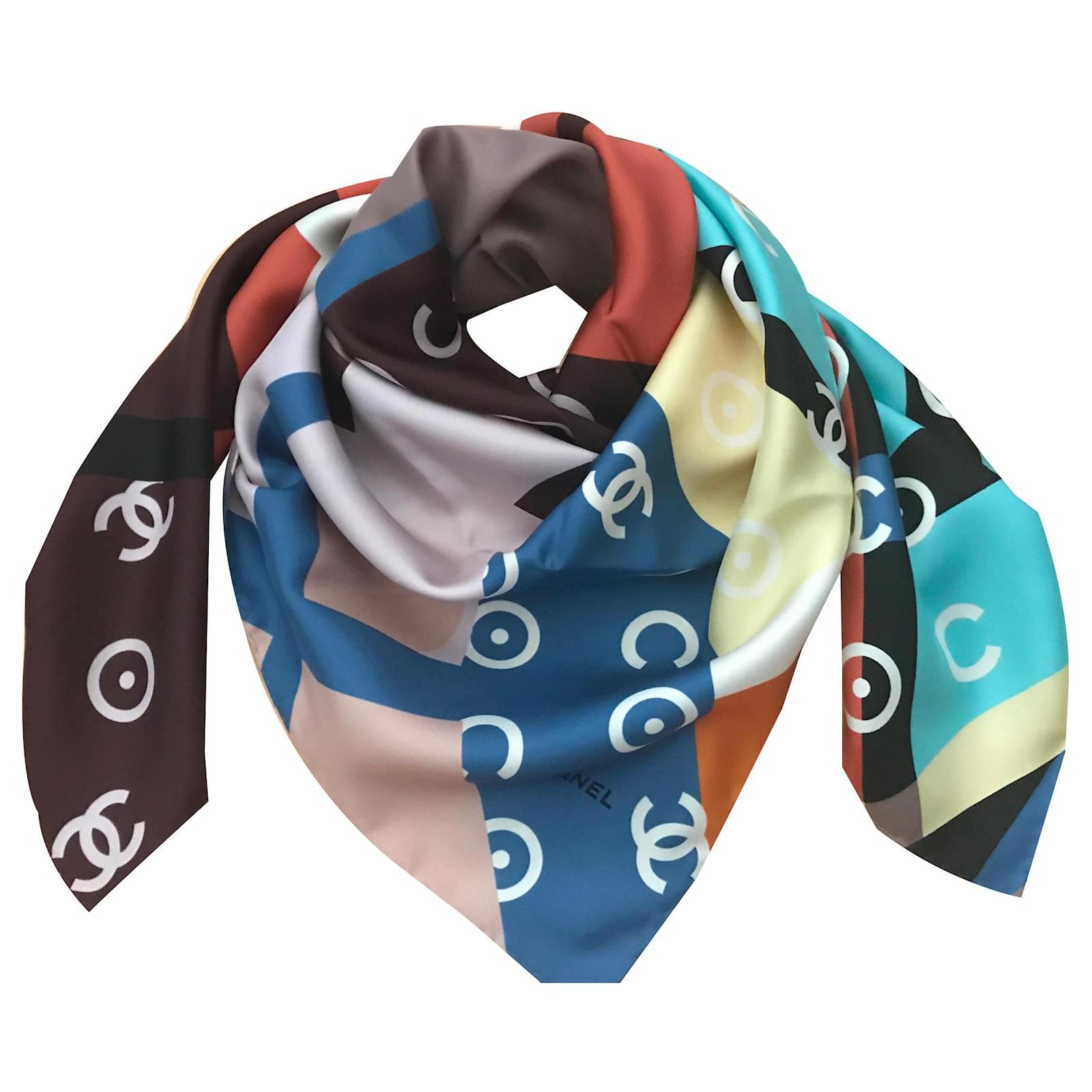 FOULARD CHANEL SOIE Multicolore ref.129440 - Joli Closet