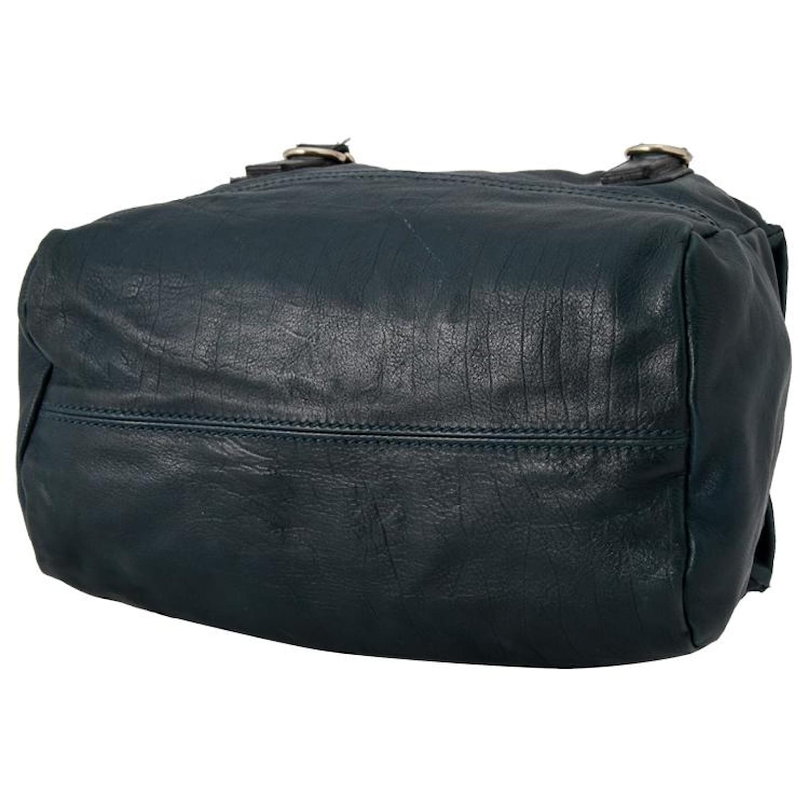 Givenchy Petit Sac Noir Pandora Cuir ref.133048 - Joli Closet