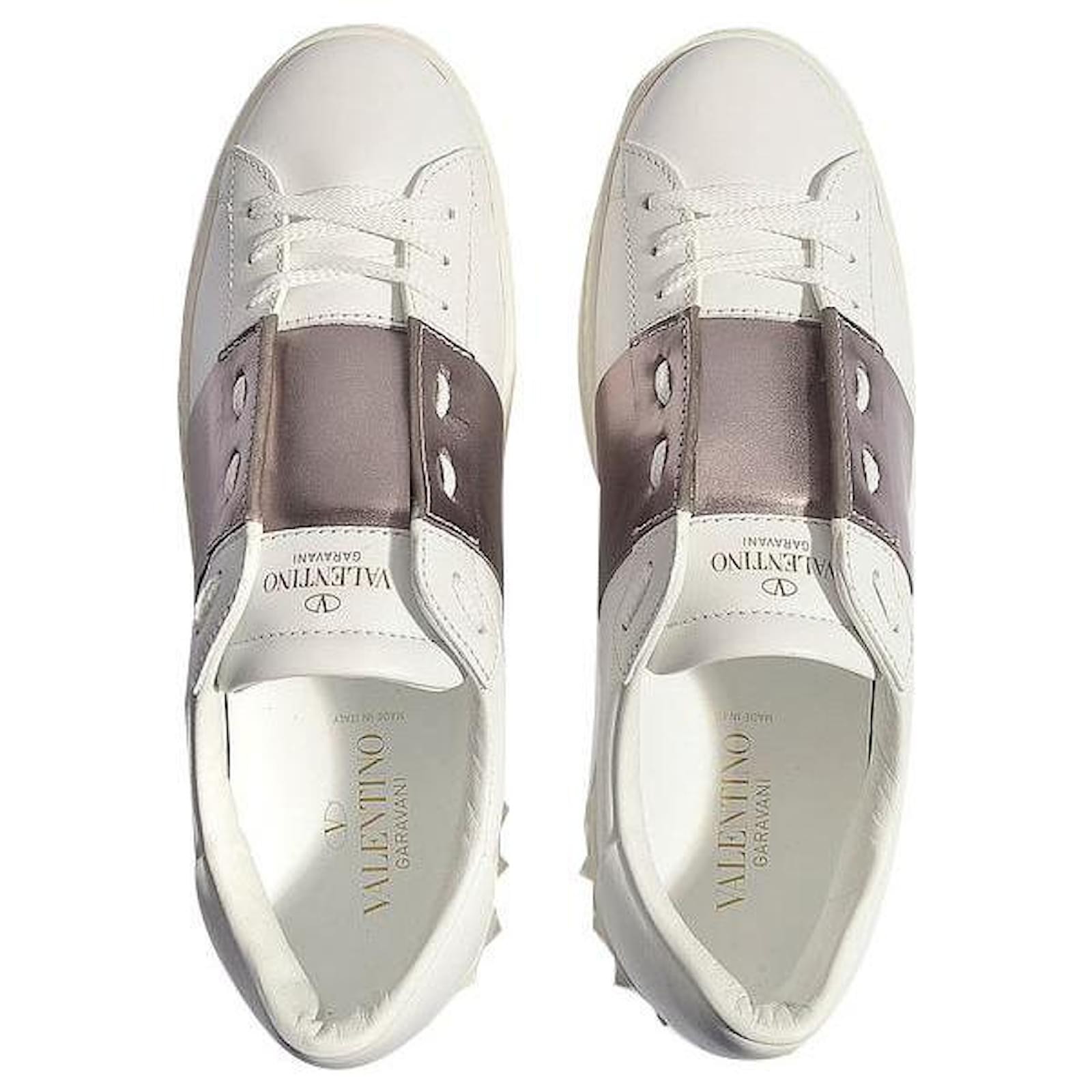 Valentino Garavani Valentin Garavani. Sneakers Open Metallic en Cuir à ...