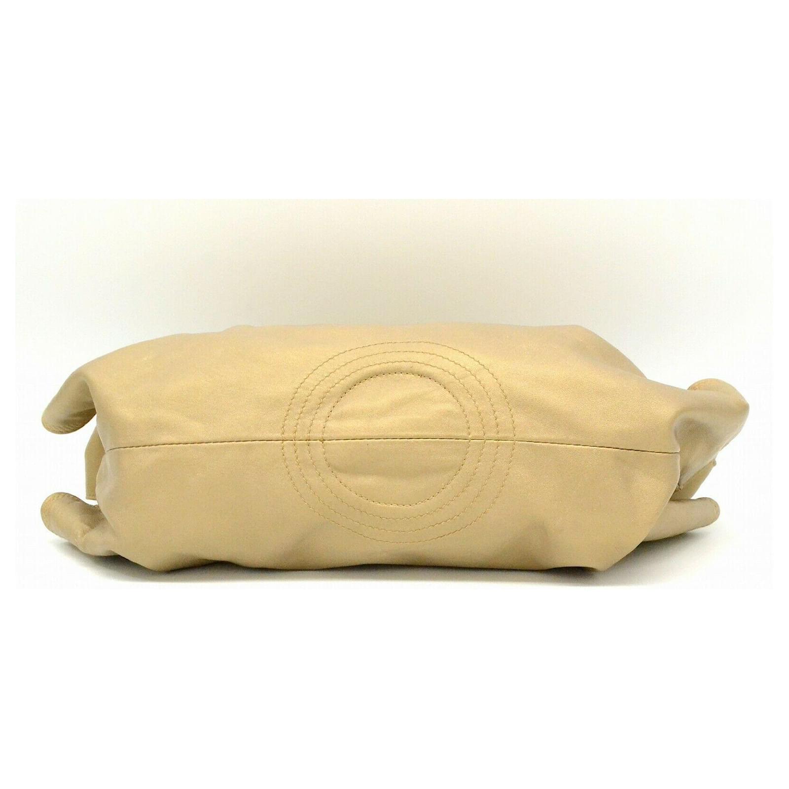 Loewe Vintage Shoulder Bag Cream Leather ref.143310 - Joli Closet